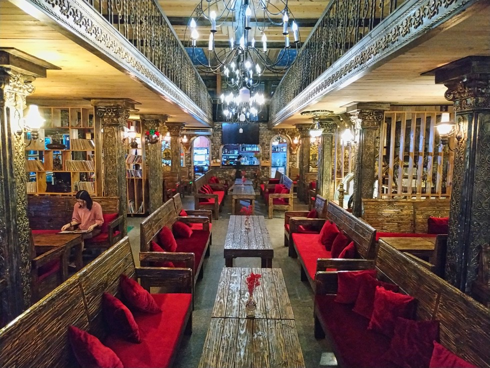 Stone Castle Cafe | Cafe Scene